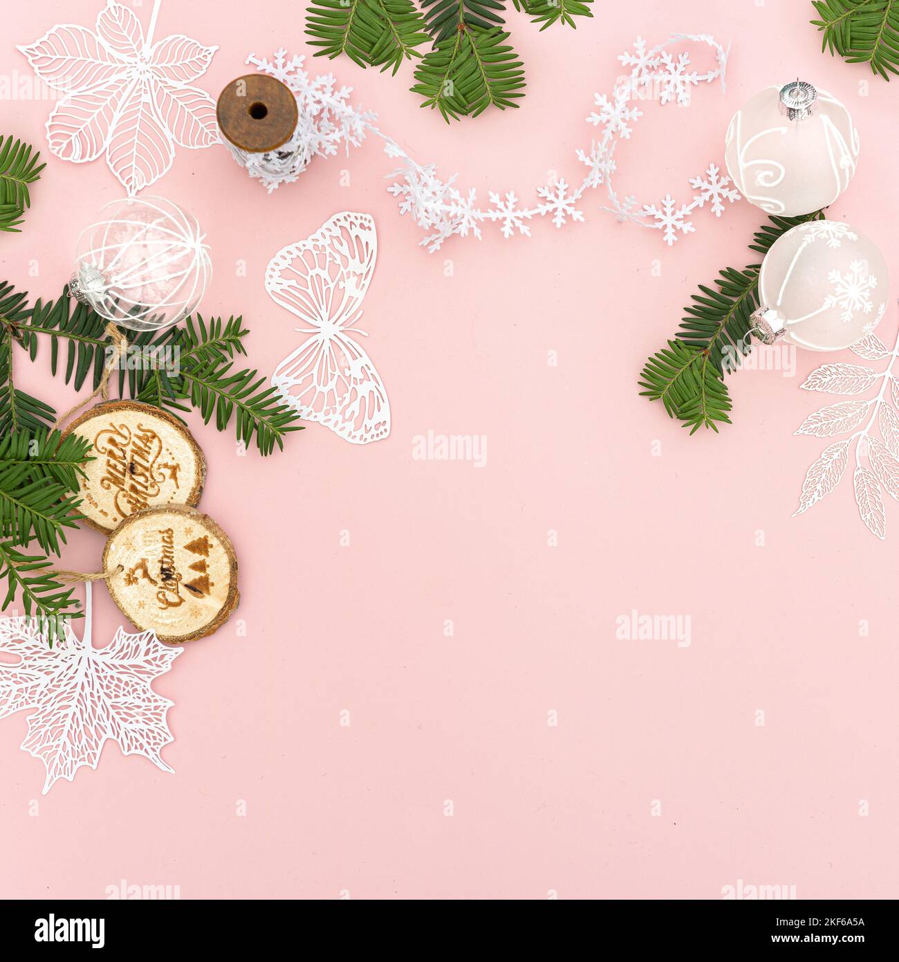 Pastel pink minimal christmas hi-res stock photography and images - Alamy