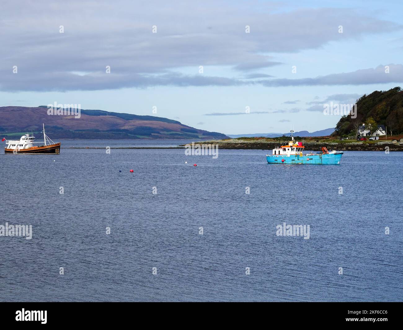 Boats in Loch Ranza harbour, village of Lochranza, at the northern tip ...