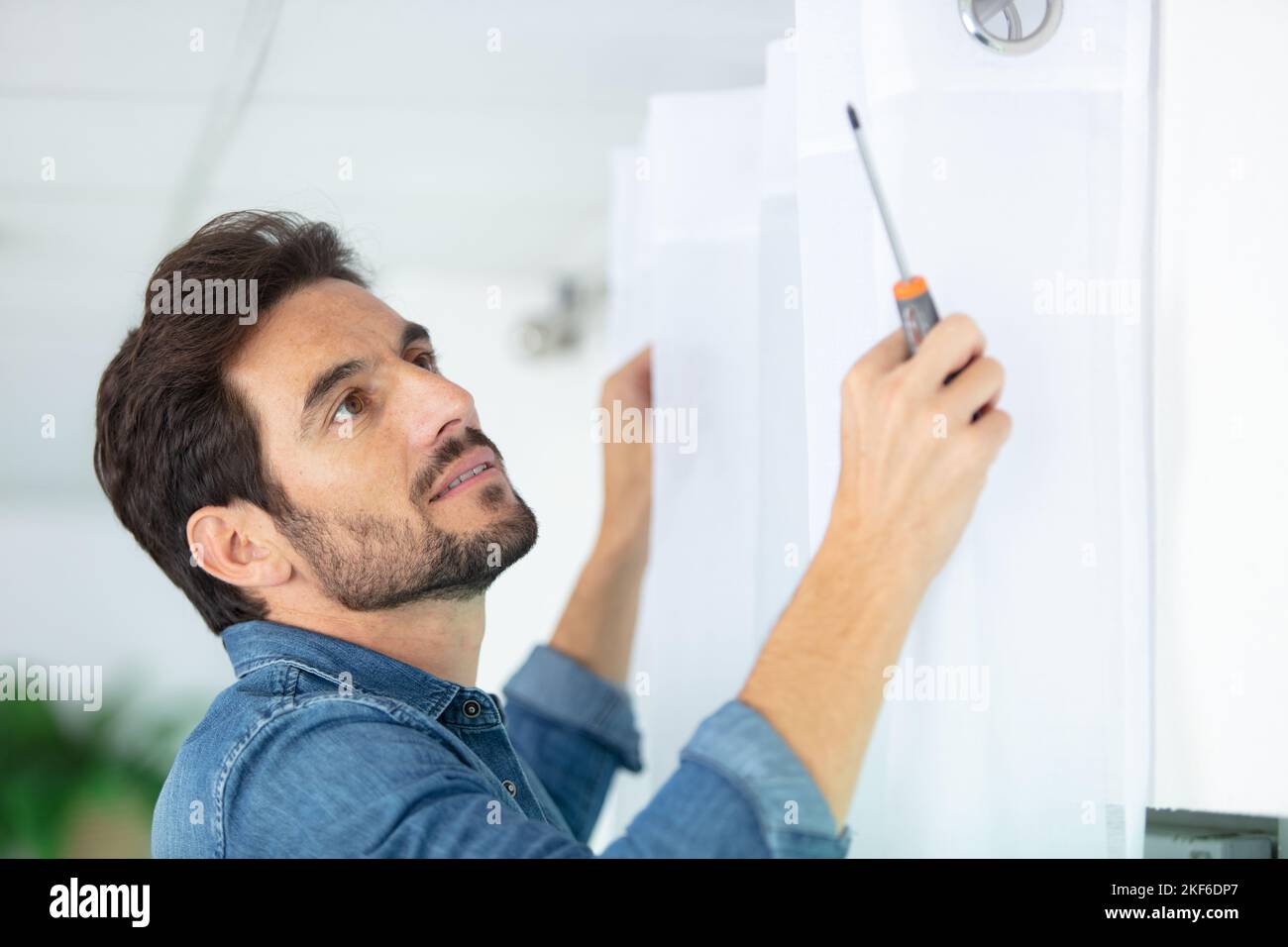 Fire alarm install hi-res stock photography and images - Alamy