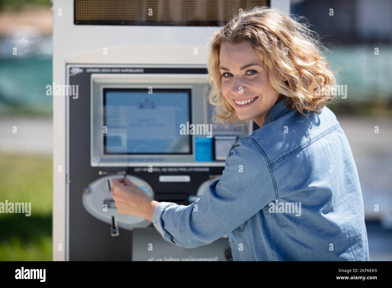 Using a compressor hi-res stock photography and images - Alamy