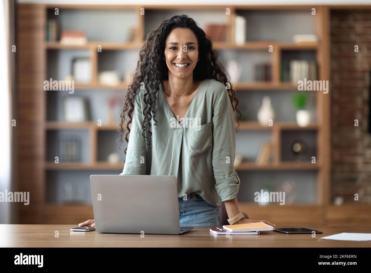 Stylish woman posing on hi-res stock photography and images - Alamy