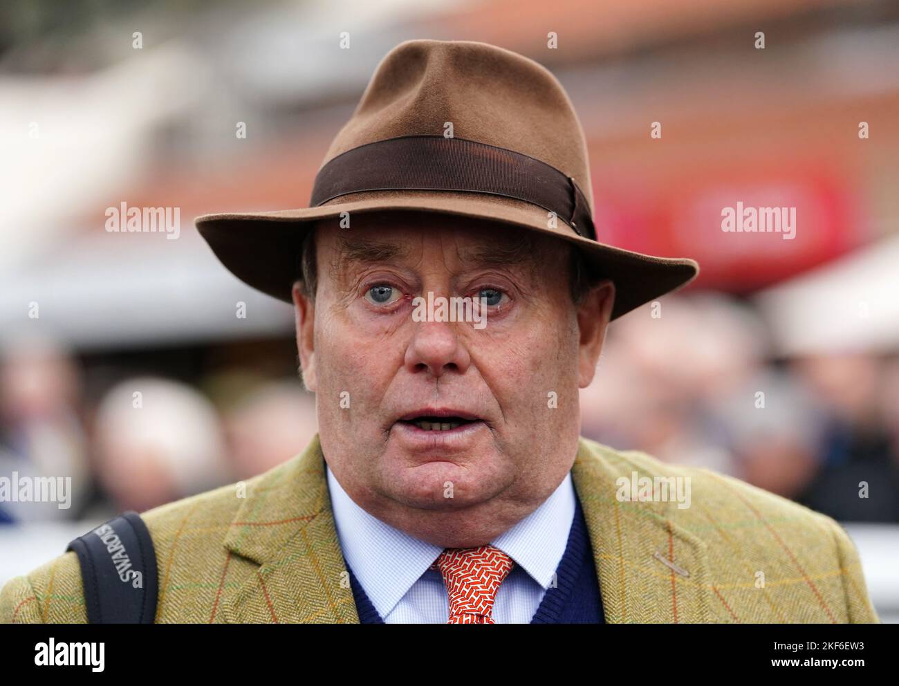 Warwick racecourse 2022 hi-res stock photography and images - Alamy