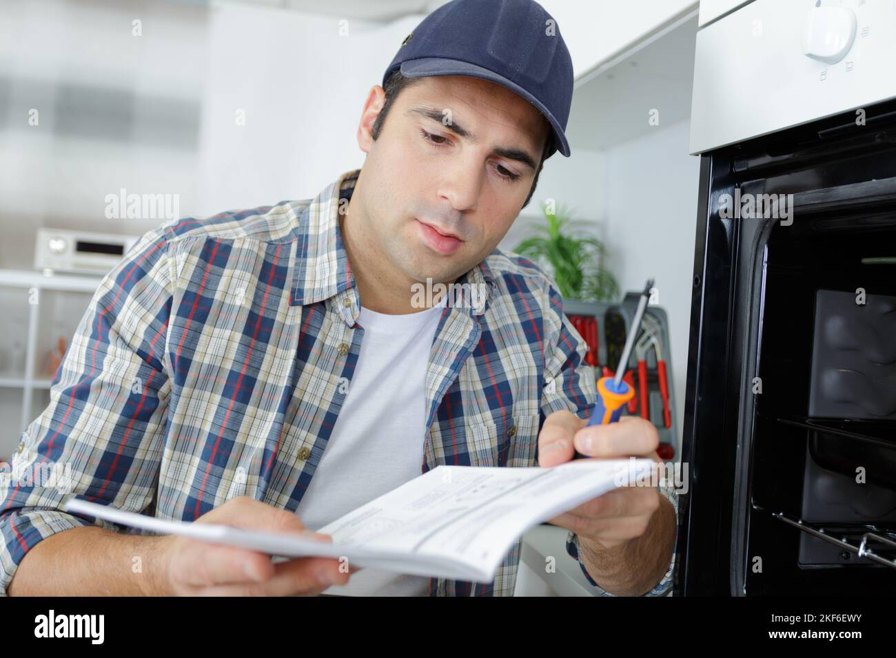 Reading appliances hi-res stock photography and images - Alamy