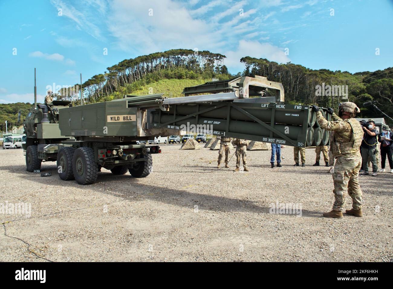 Amami, Japan. 16th Nov, 2022. U.S. Marines soldiers demonstrate the ...