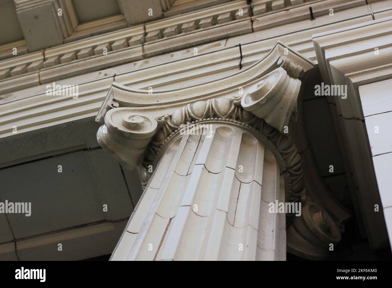 Statuesque grand column created out of Terra cotta Stock Photo - Alamy