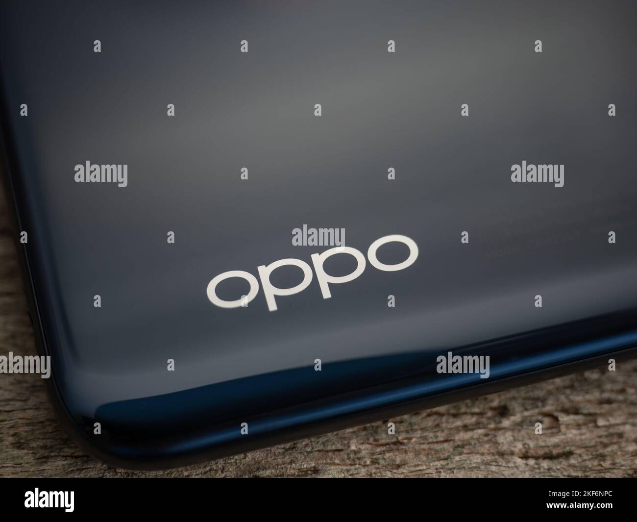 Oppo logo hi-res stock photography and images - Alamy