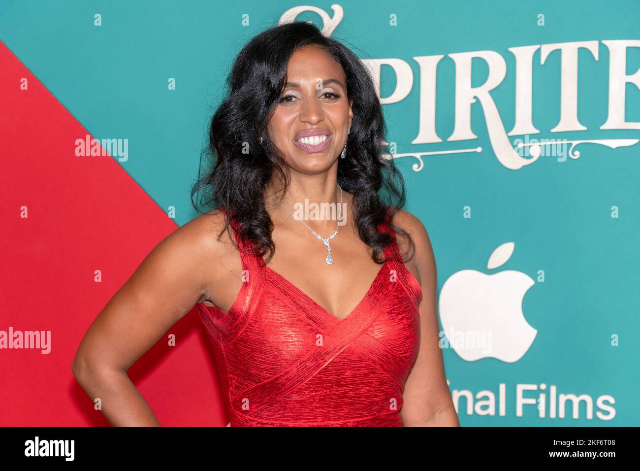 Chloe Arnold attends premiere by Apple Original Films "Spirited" at ...