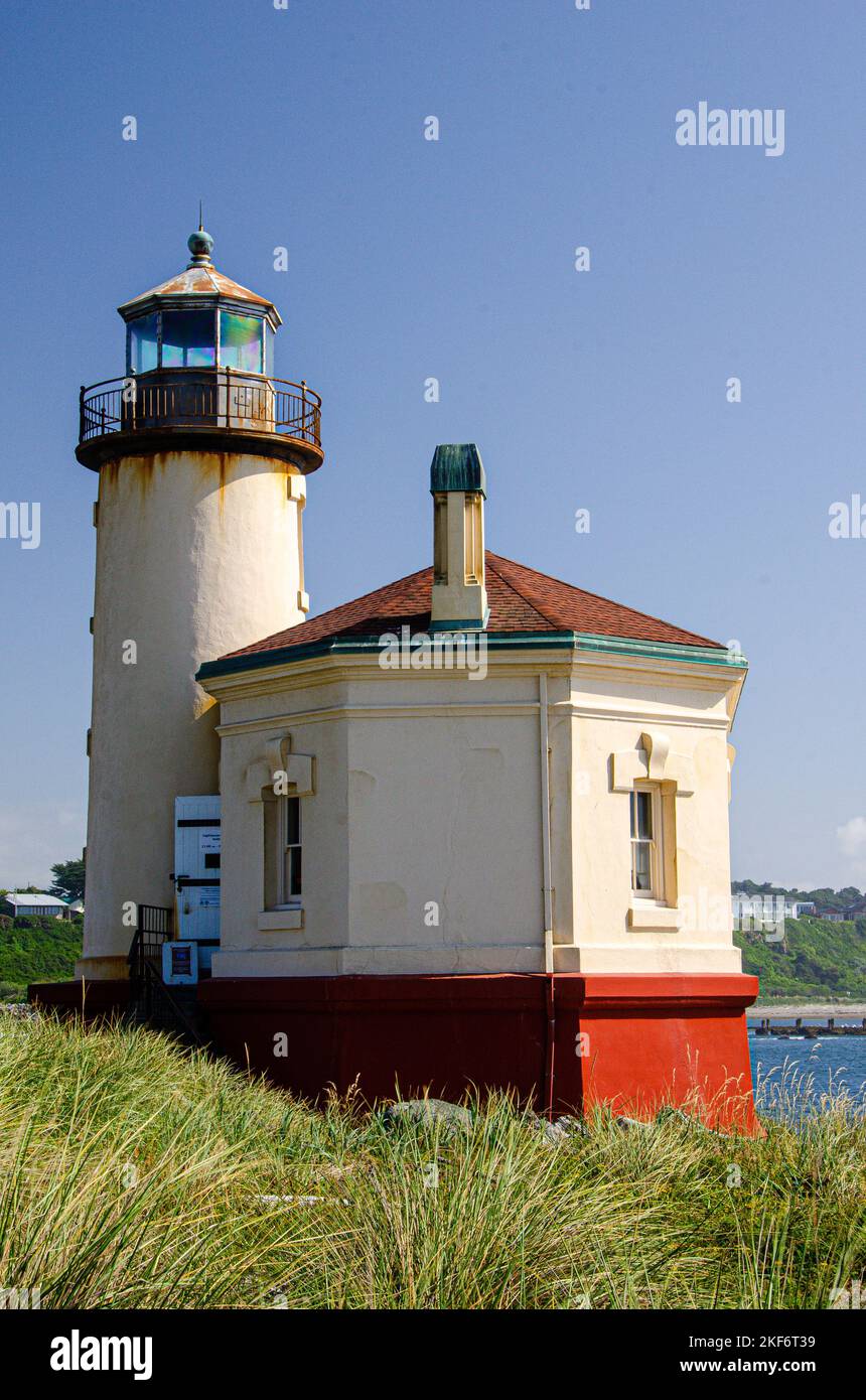 Coquille River Lighthouse in Bandon, Oregon Stock Photo - Alamy