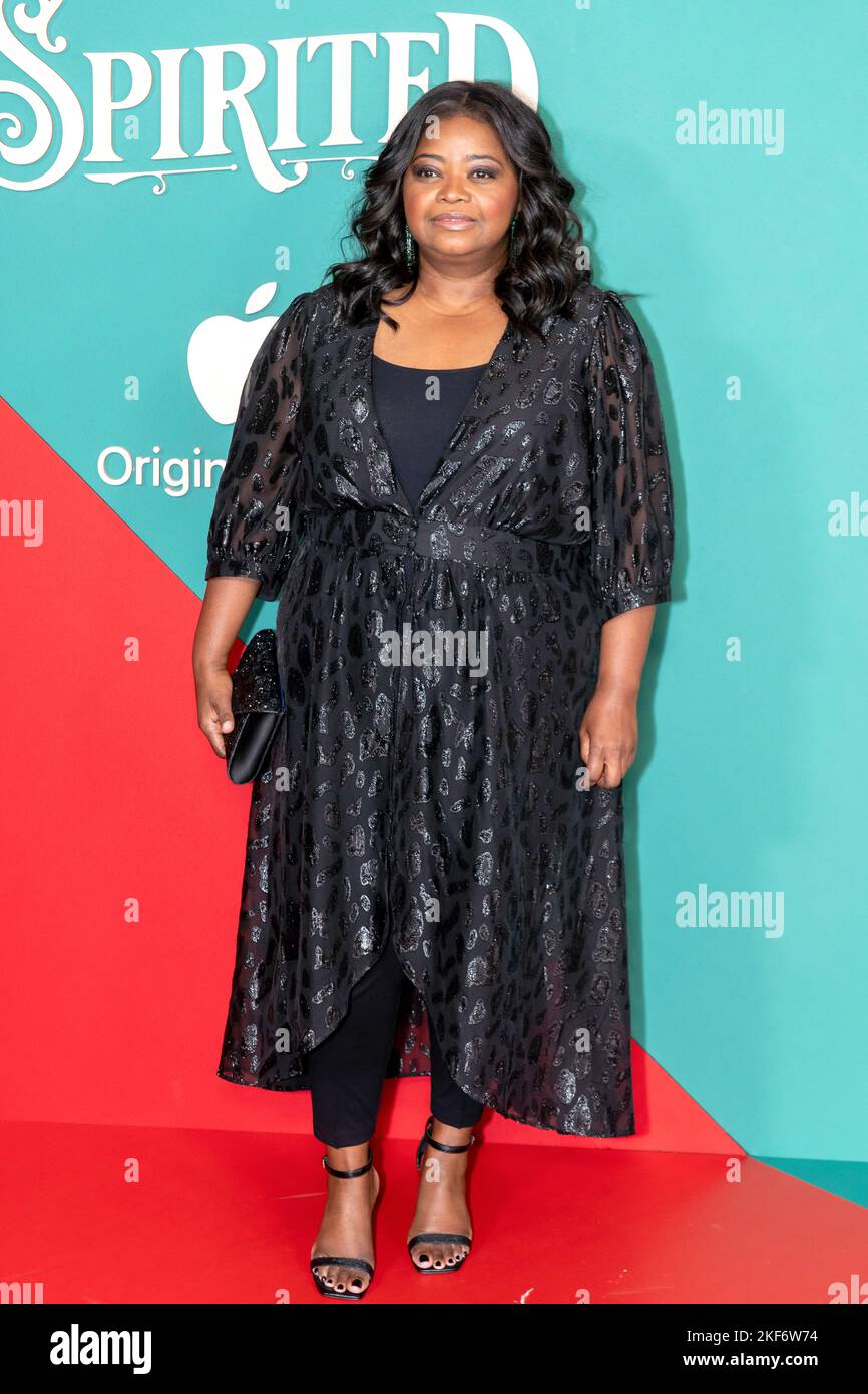 Octavia Spencer attends premiere by Apple Original Films "Spirited" at ...