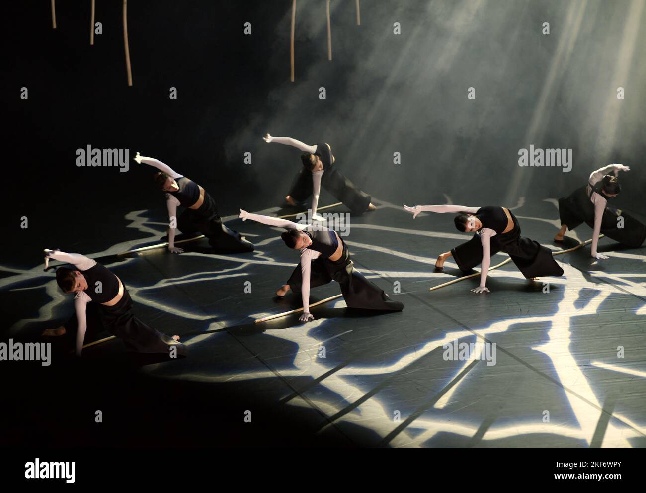 Revolutionary opera ballet hi-res stock photography and images - Alamy