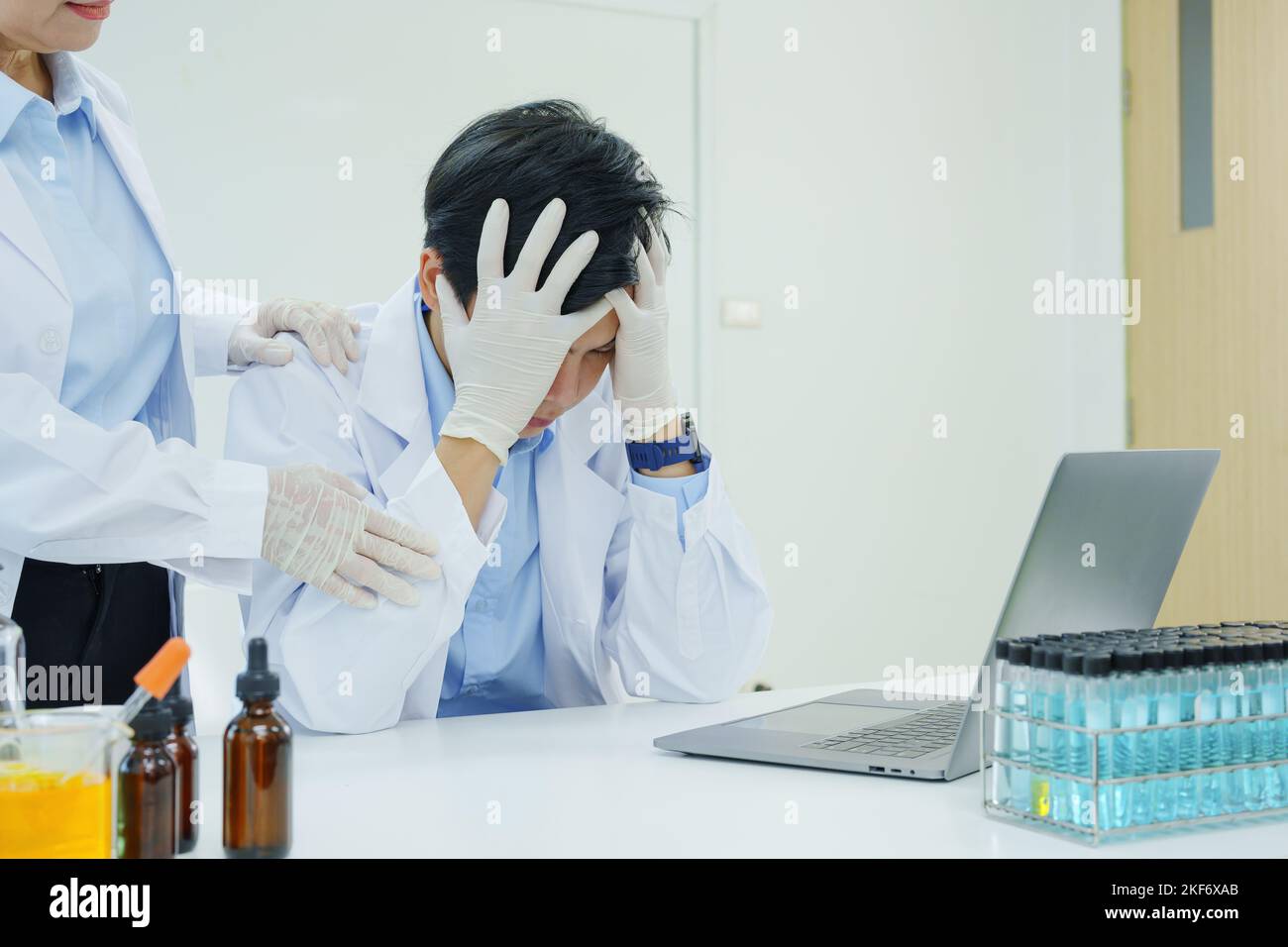 medical research laboratories, scientists Failed research concept Stock ...