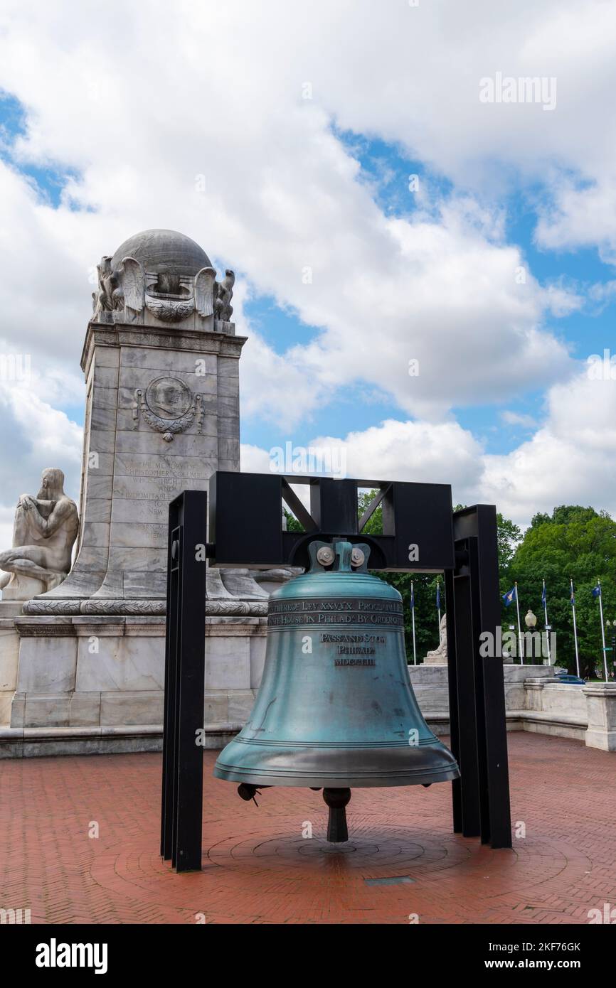 A replica of the Liberty Bell in fron of Washington D.C.'s train ...