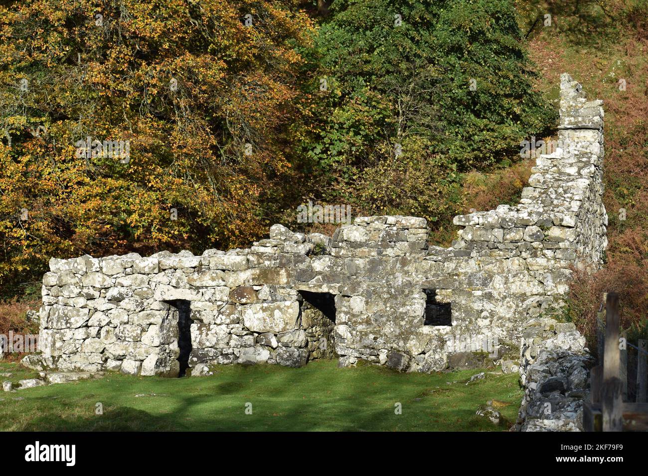 St Cybi's Well Caretakers/Keepers Cottage (Llyn Peninsular North Wales ...