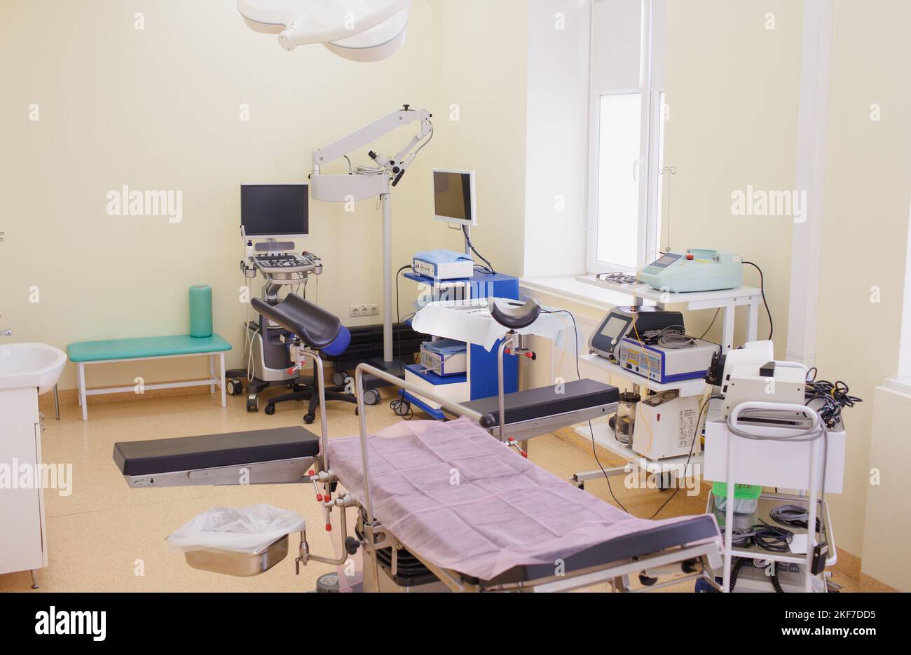 Internal view of the operating room. Modern medicine Stock Photo - Alamy
