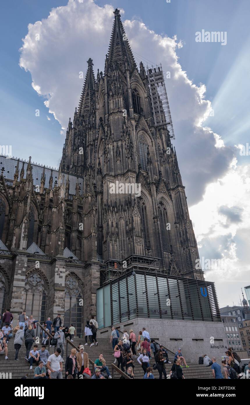 Cologne March 2021: The impressive facade of Cologne Cathedral Stock ...