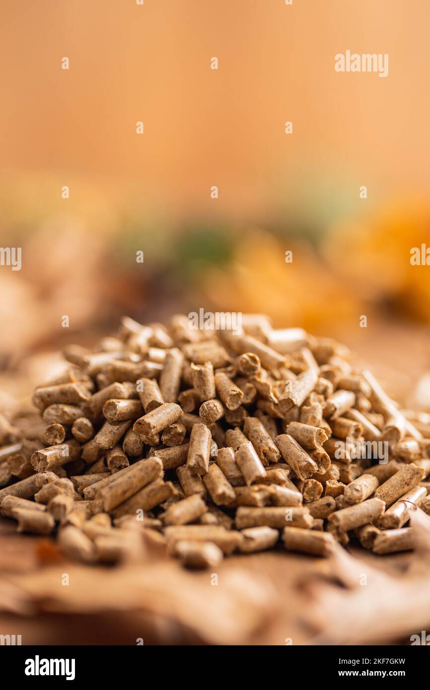 Wooden particle hi-res stock photography and images - Alamy