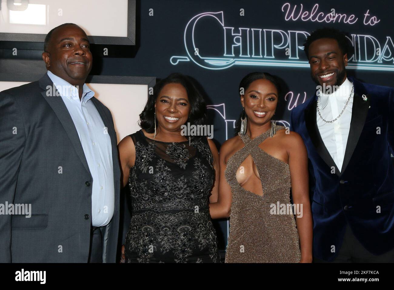 LOS ANGELES - NOV 15: Quentin Plair, family at the Welcome to ...