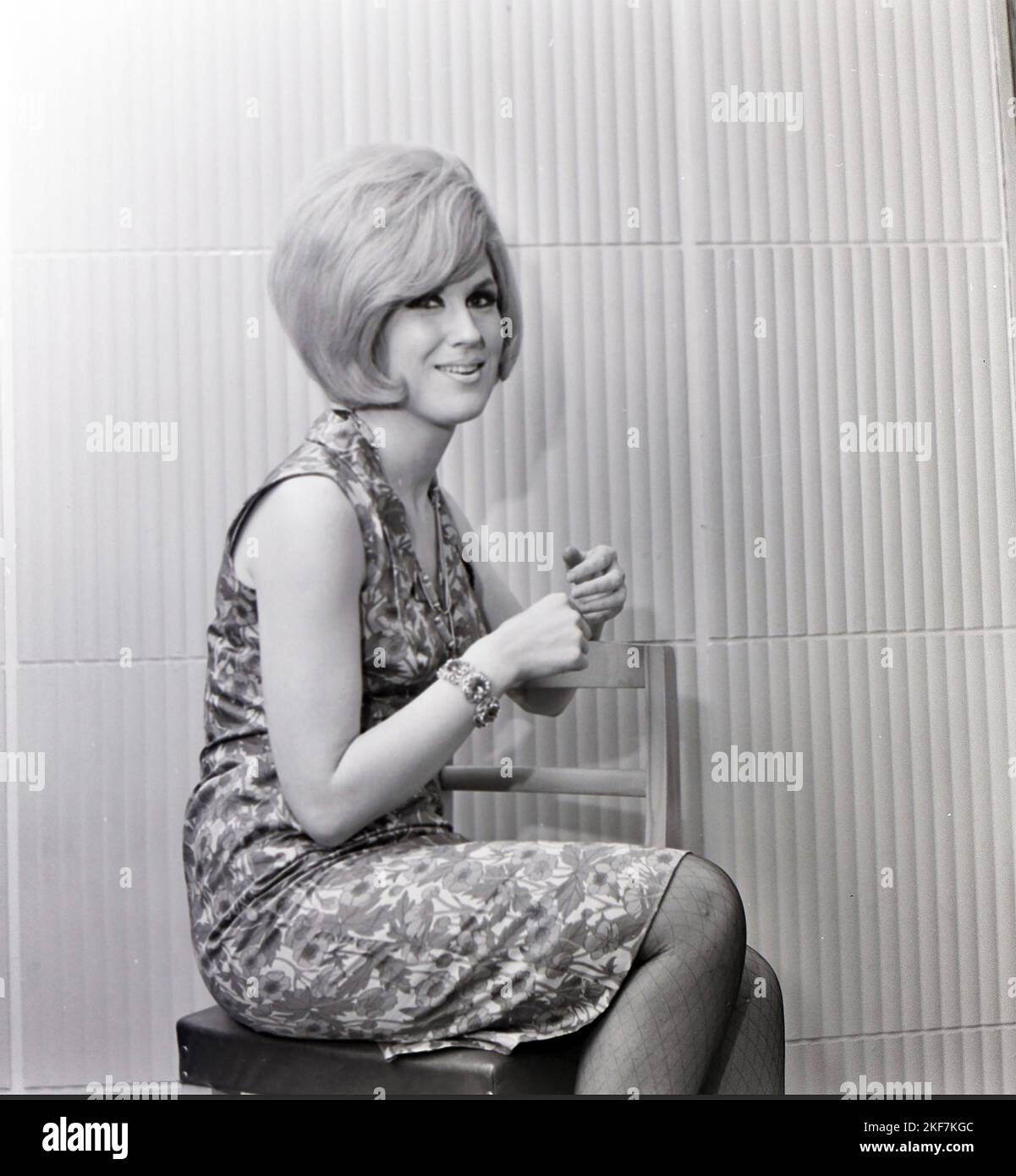 DUSTY SPRINGFIELD (1939-1999) English pop and Soul singer in June 1964 ...