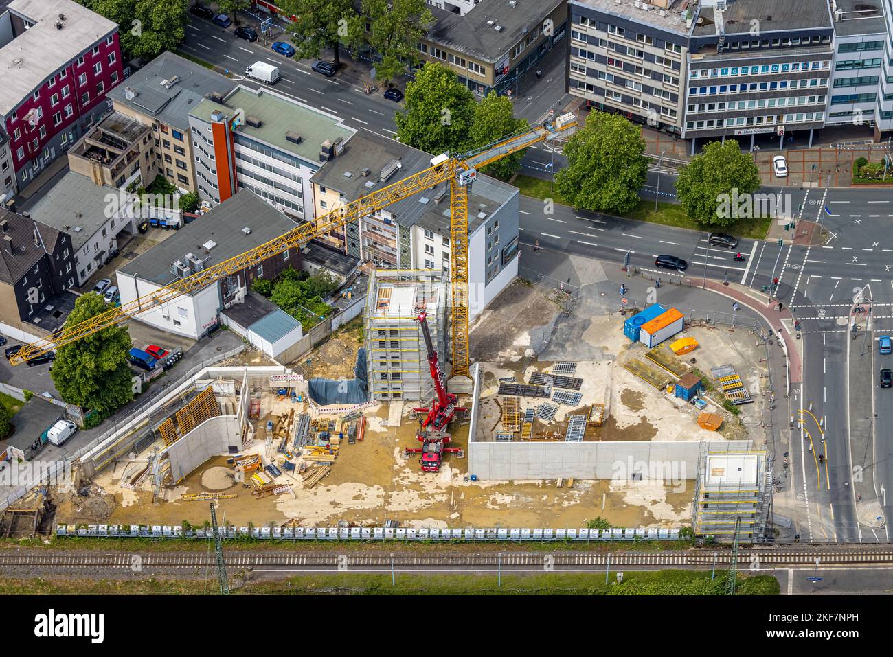 Aerial view, construction site and new building P7 parking garage at Südring, Gleisdreieck ...