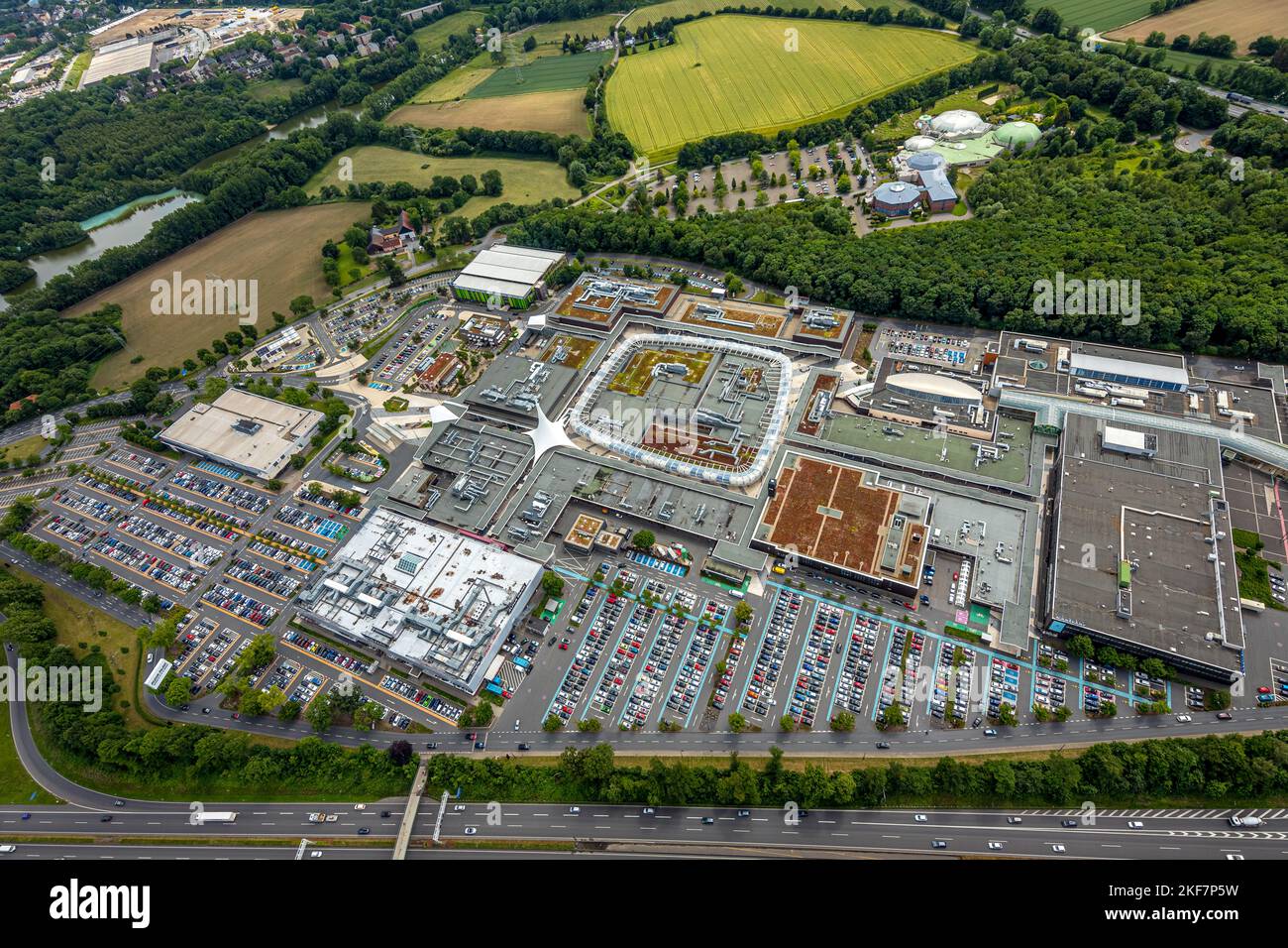 Shopping center ruhrpark hi-res stock photography and images - Alamy