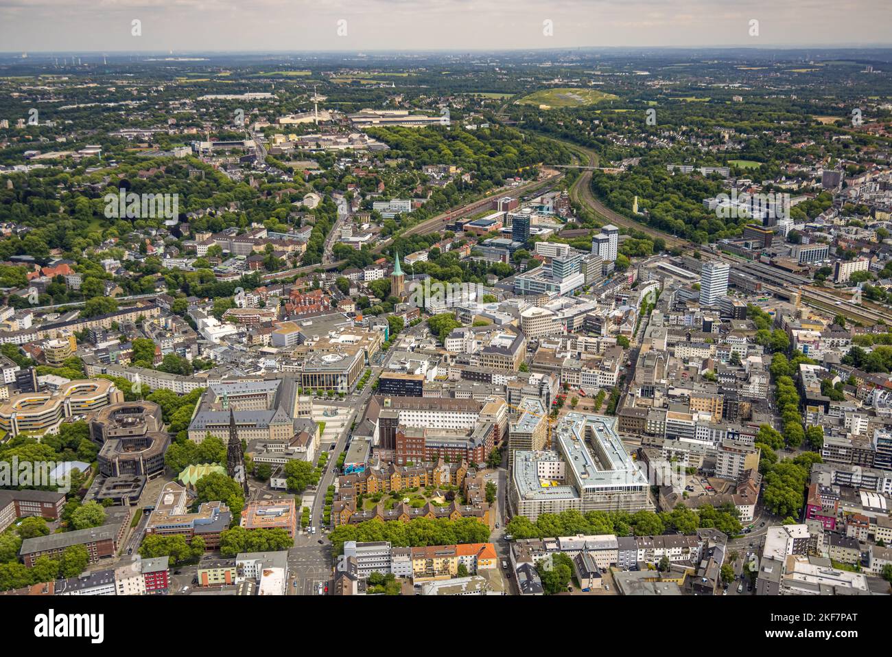 City center view with viktoria karree hi-res stock photography and ...