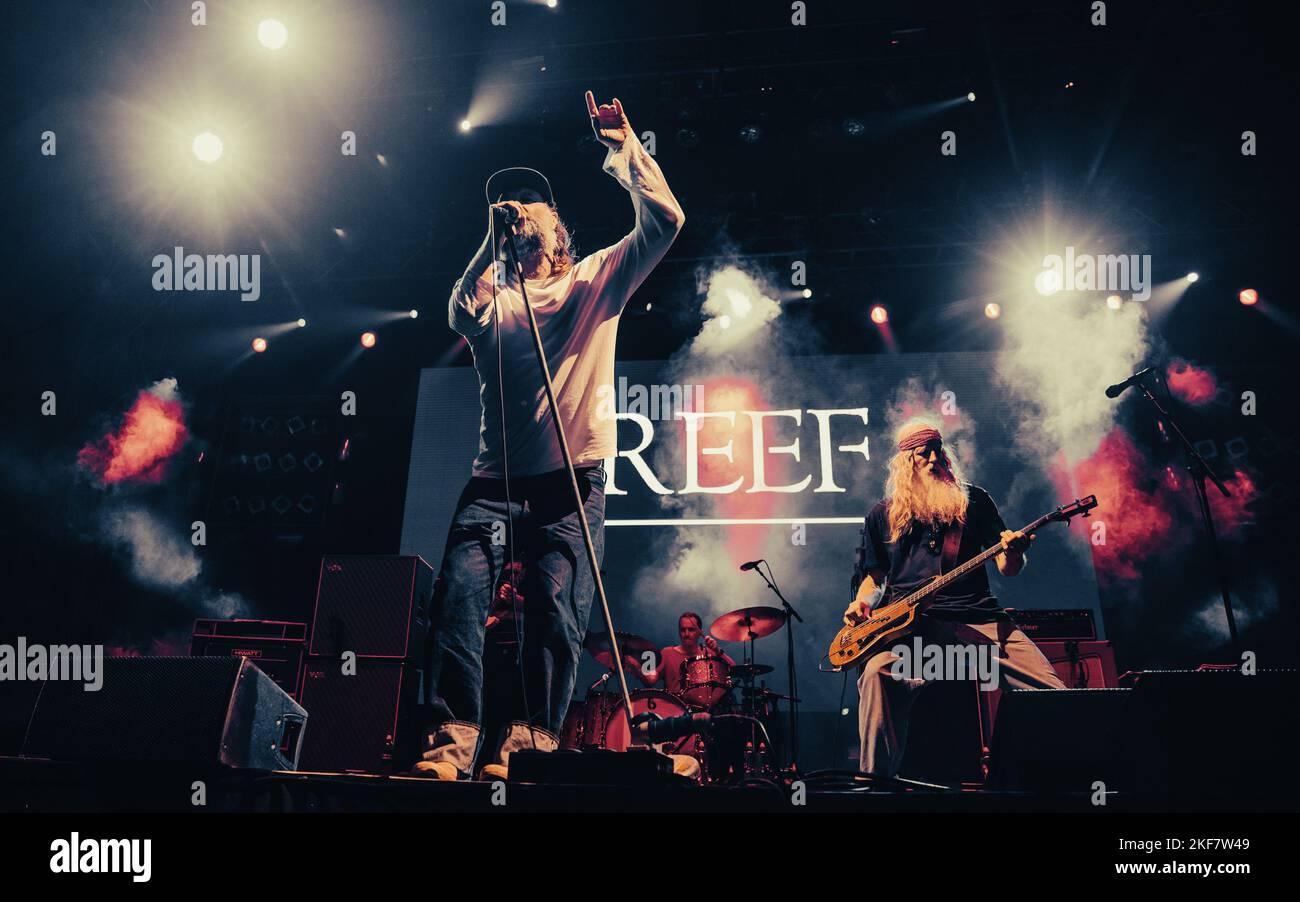 Reef performing at Shiiine On Weekender 2022. Butlins, Minehead, UK. 12 ...