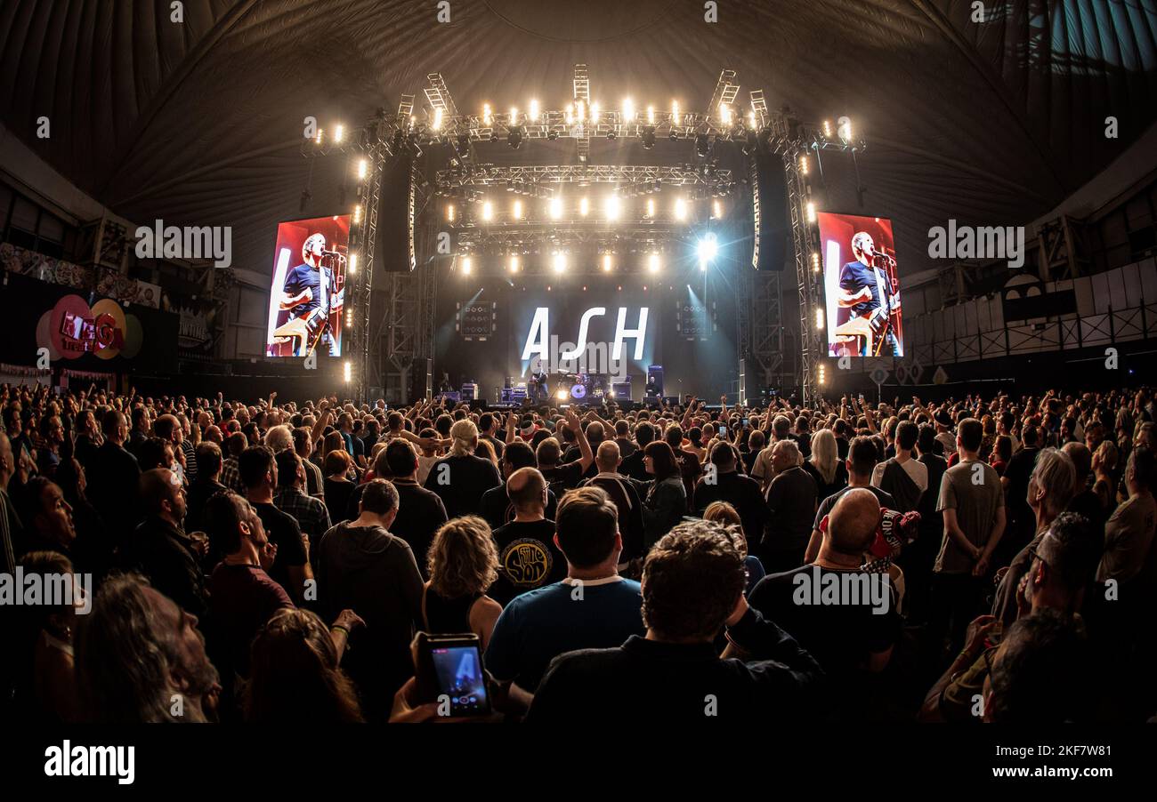 Ash performing at Shiiine On Weekender 2022. Butlins, Minehead, UK. 12 ...