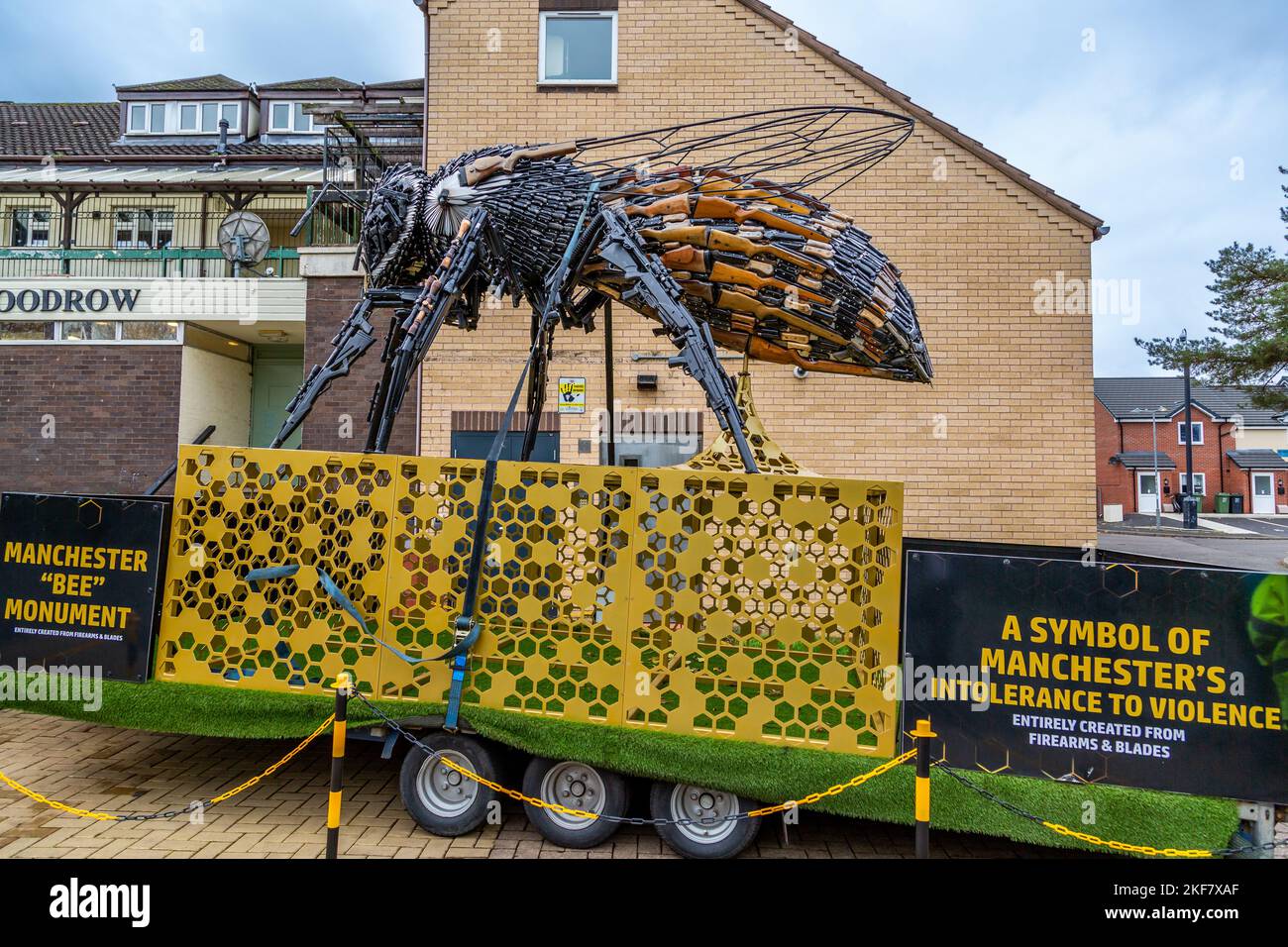 Manchester Bee Monument made from blades and guns, On display in ...