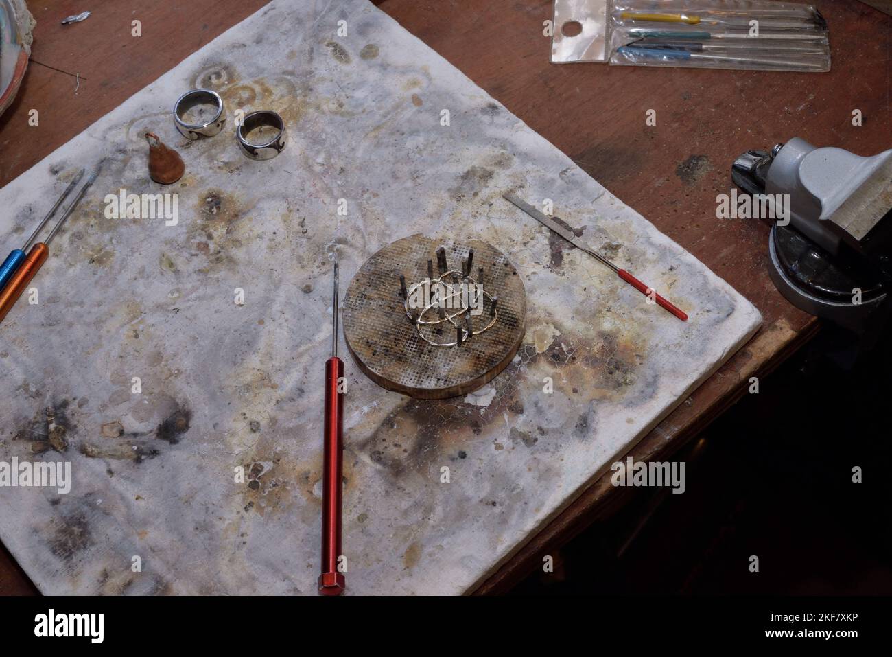 Clay soldering jig hi-res stock photography and images - Alamy