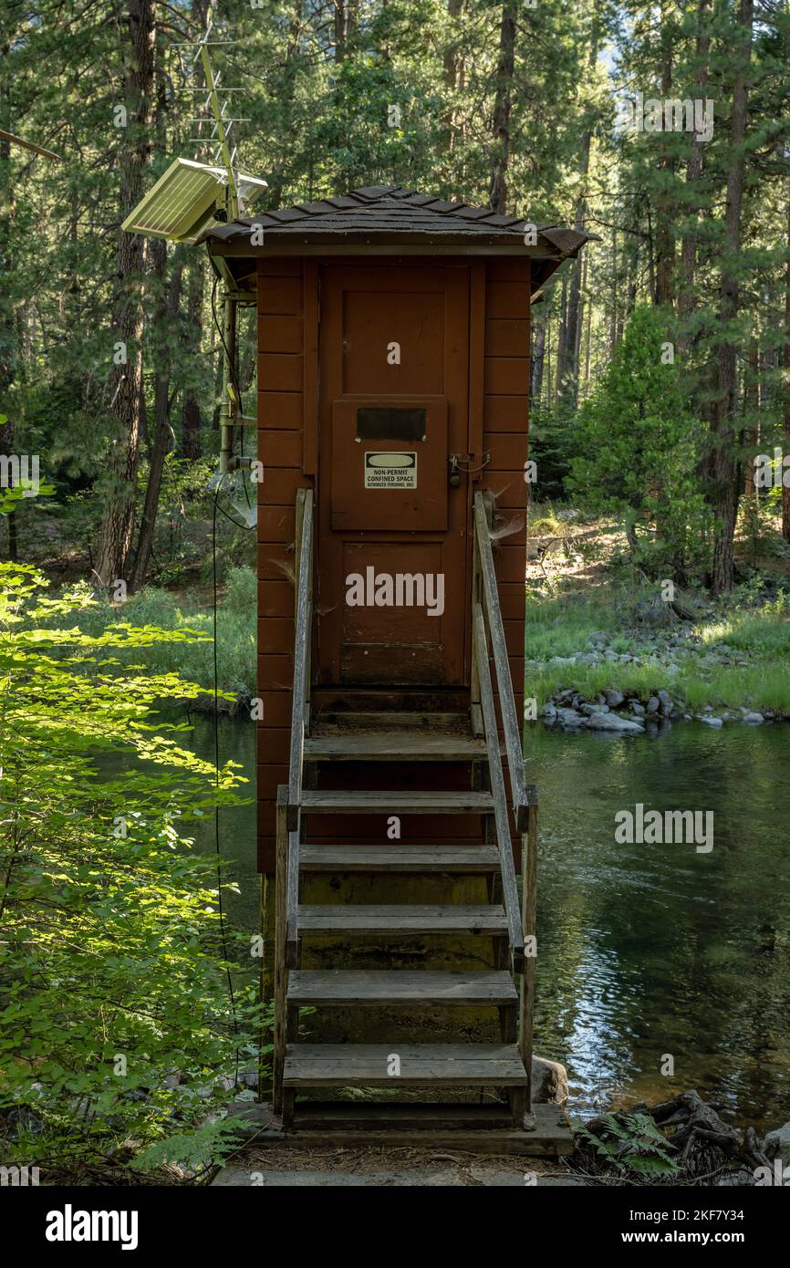 Water Measurement Tower Along the Banks of the Merced River in Yosemite ...