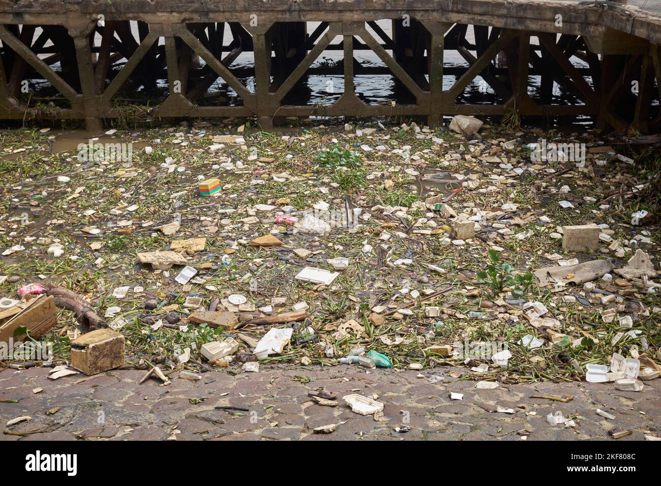 Polluted River Water in Ho Chi Minh City Vietnam Stock Photo - Alamy