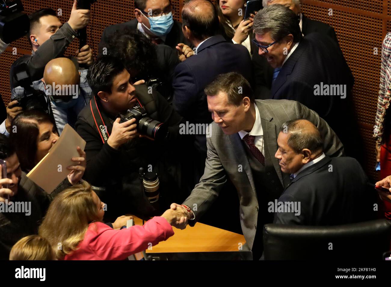 Mexico City, Mexico. 16th Nov, 2022. Former world boxing champion Julio ...