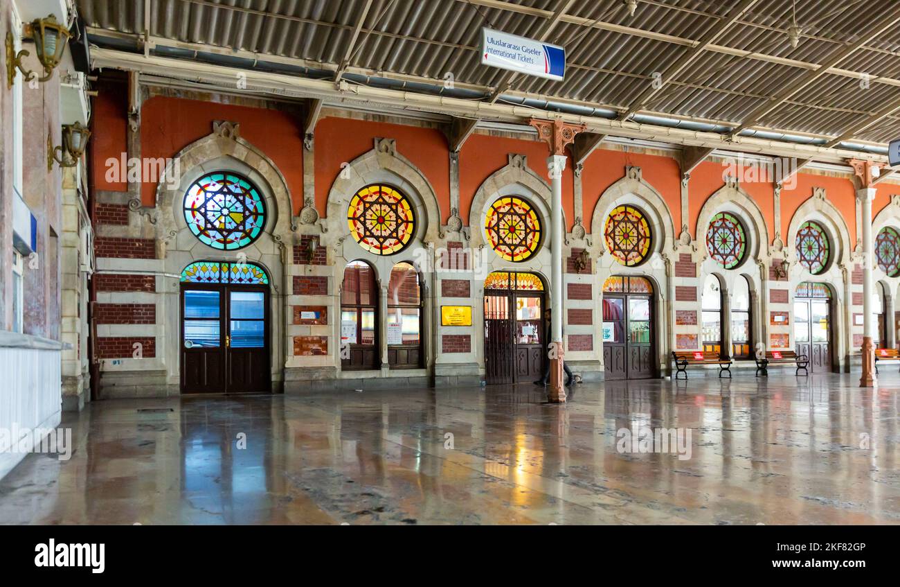 old railway station Sirkeci in Istanbul Stock Photo - Alamy