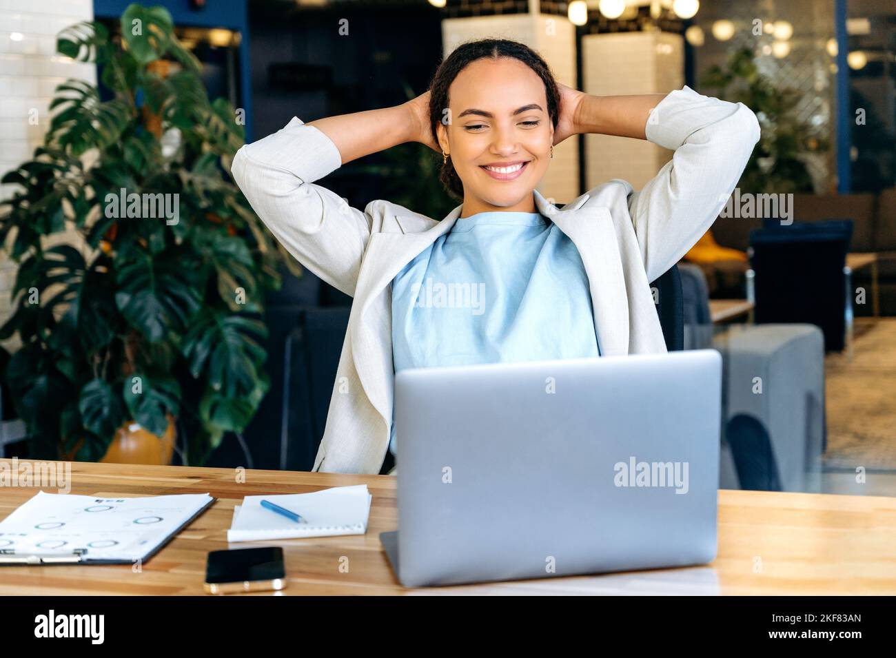 Professional adult woman feels hi-res stock photography and images - Alamy