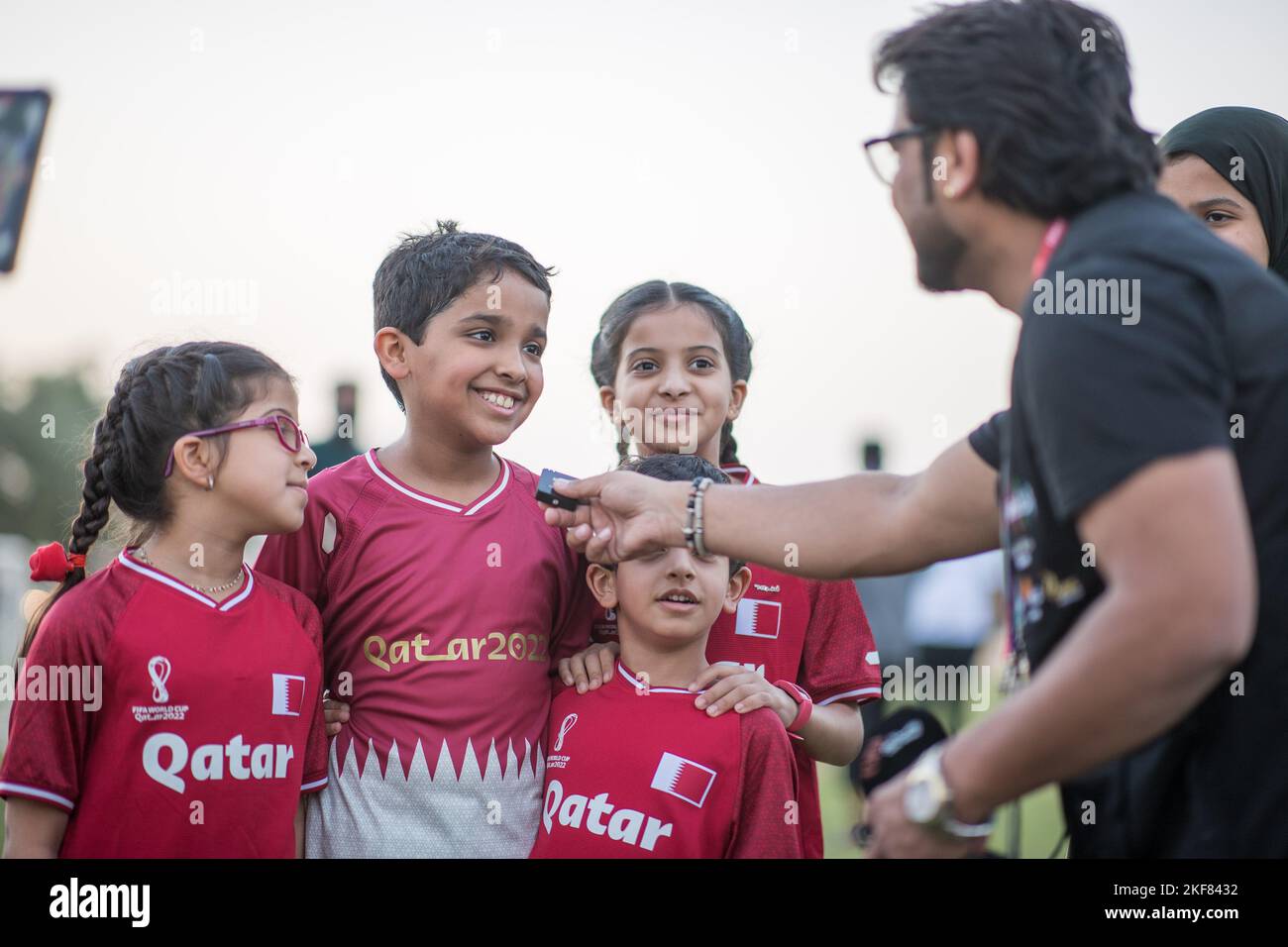 Girls football middle east hi-res stock photography and images - Alamy