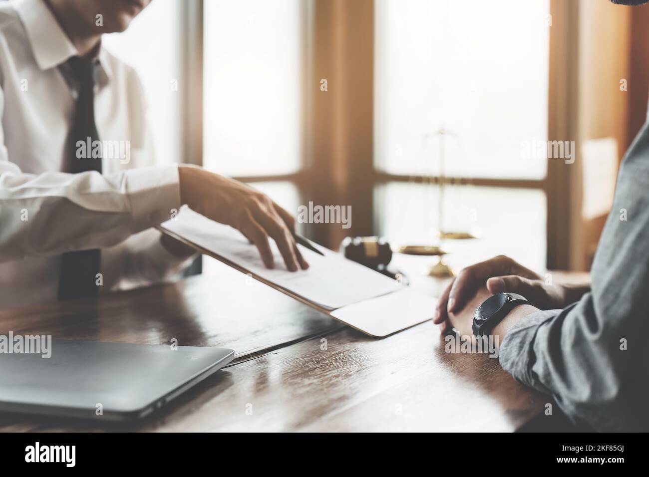 Real contract hi-res stock photography and images - Alamy
