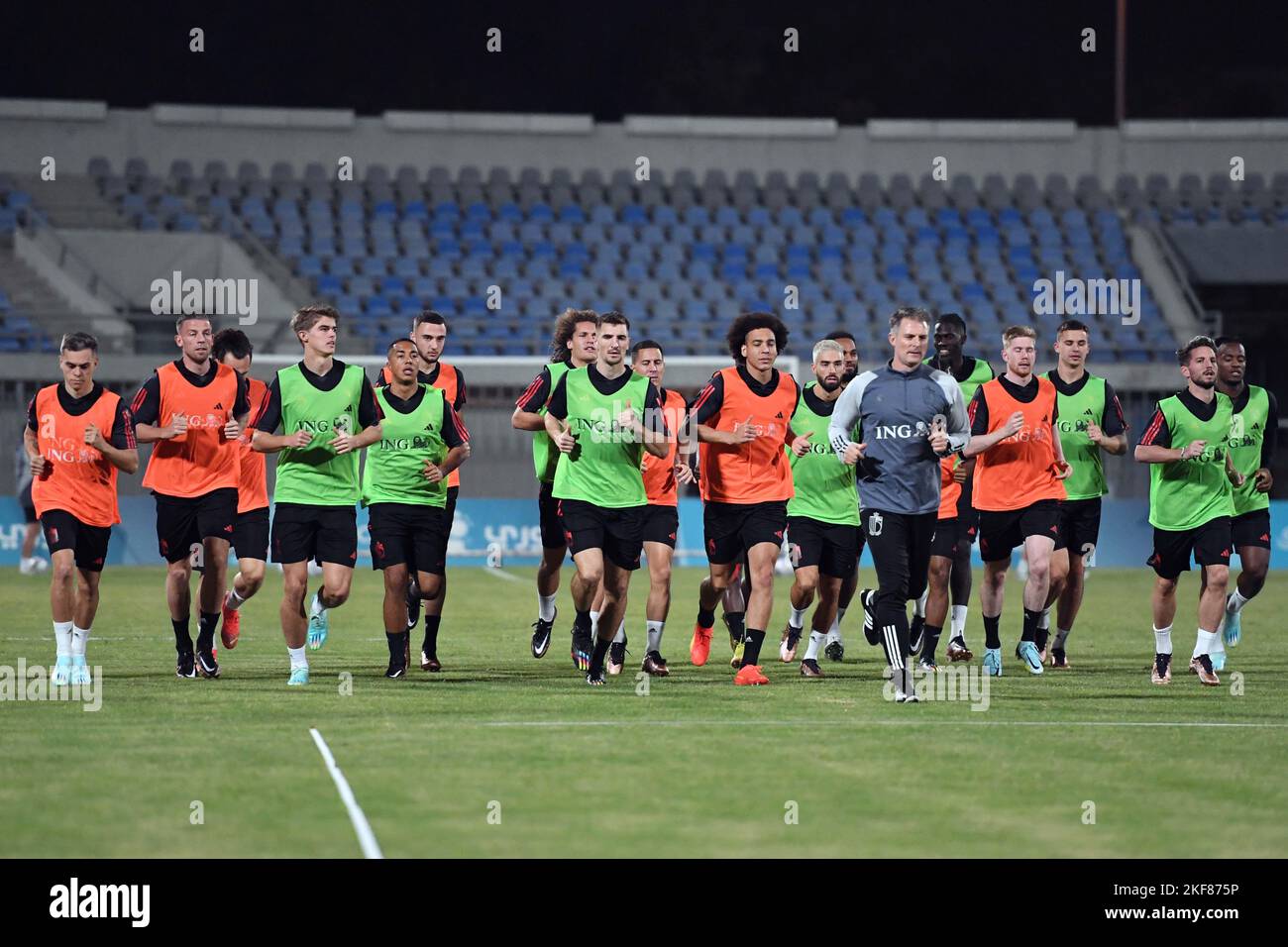 Kuwait football team hi-res stock photography and images - Alamy