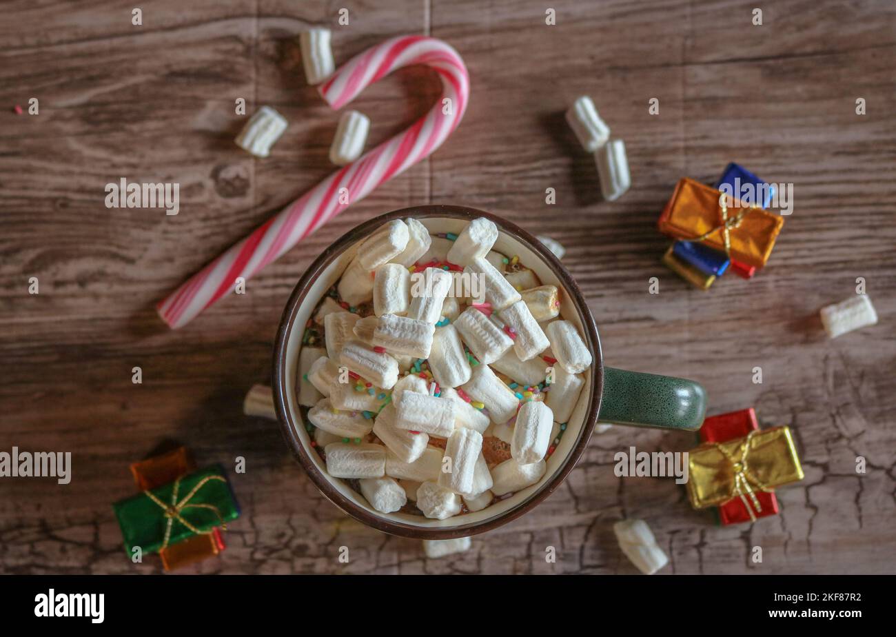 Christmas hot cocoa Stock Photo - Alamy