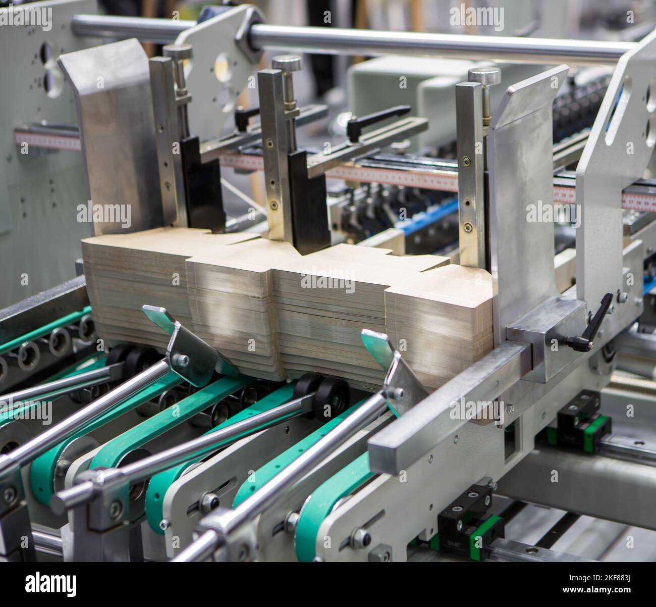 Production of automatic box folder gluer machine for box or carton ...