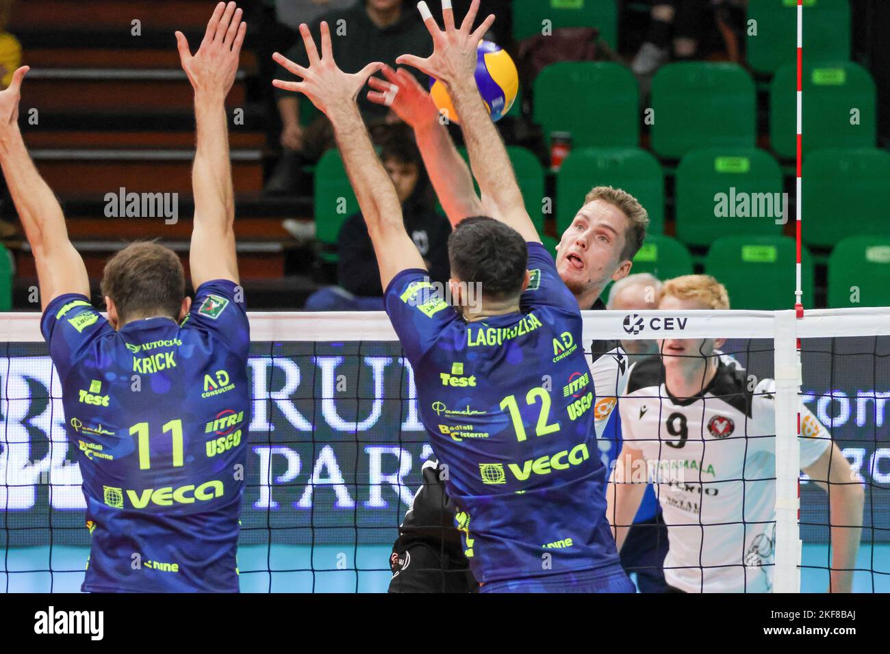 Adis lagumdzija volleyball hi-res stock photography and images - Alamy