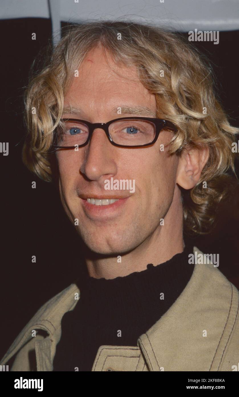 Andy Dick attends VH1 Vogue 2000 Fashion Awards Nominees Salute Party ...