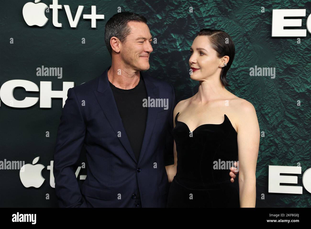 2022 Luke Evans Girlfriend