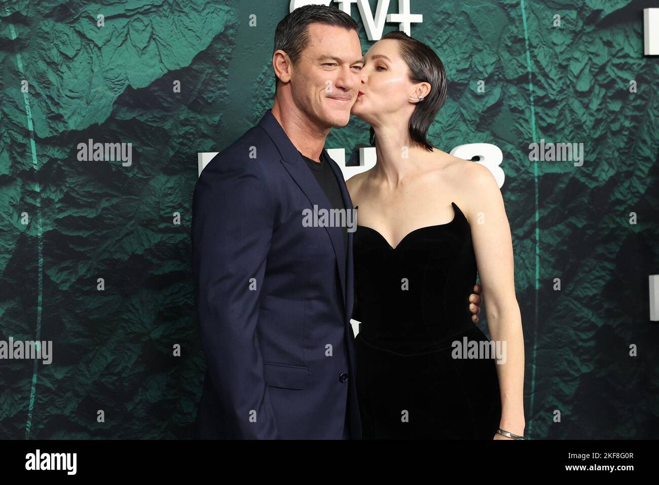 New York, NY, USA. 16th Nov, 2022. Luke Evans, Jessica Ann Collins at ...