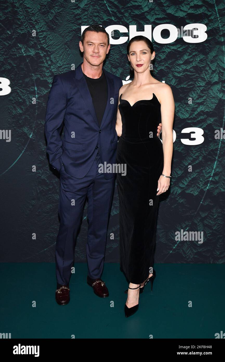 (L-R) Luke Evans and Jessica Ann Collins attend Apple TV+'s "Echo 3 ...