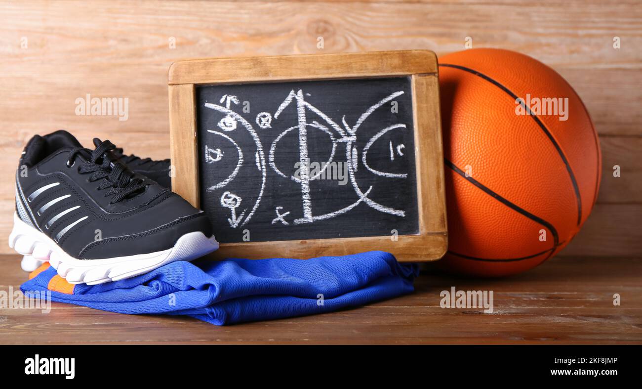 Basketball shoes sketch hi-res stock photography and images - Alamy