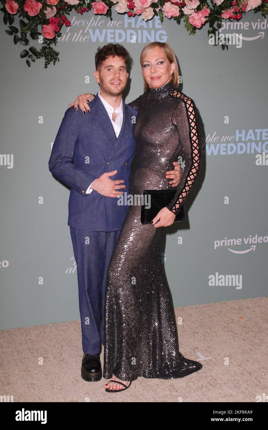 Allison Janney 2022