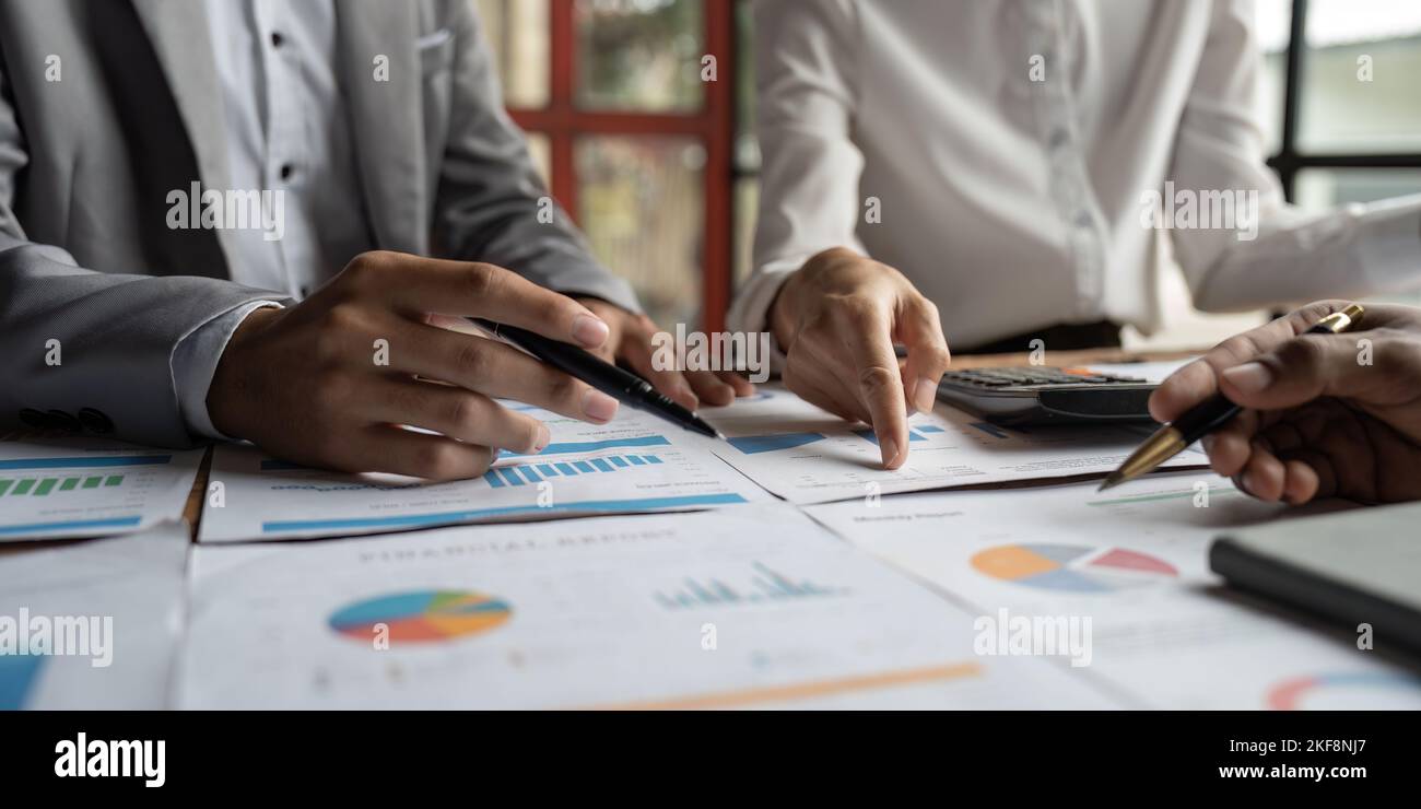 Finance planning management hi-res stock photography and images - Alamy