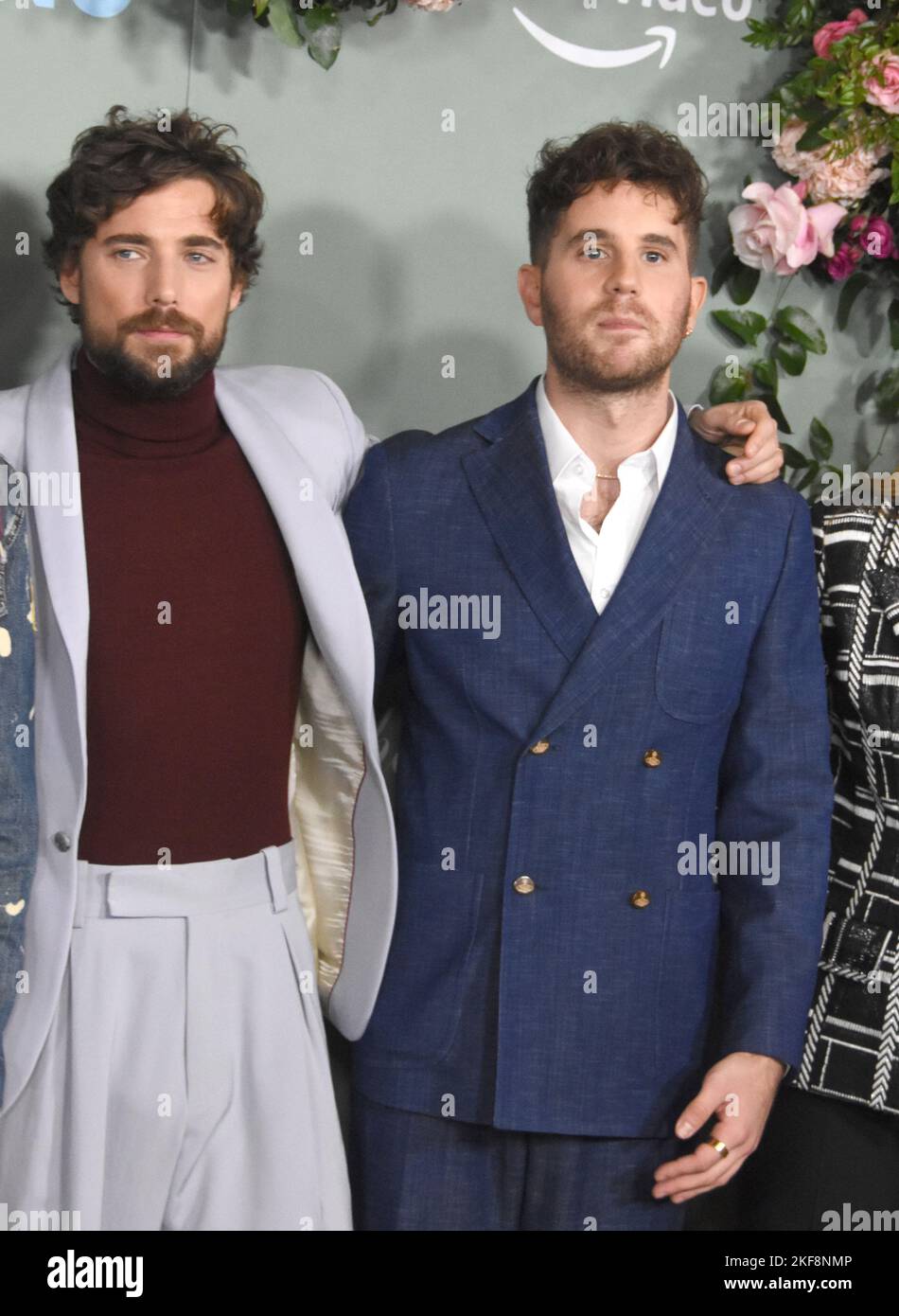 Los Angeles, California, USA 16th November 2022 Actor Dustin Milligan ...