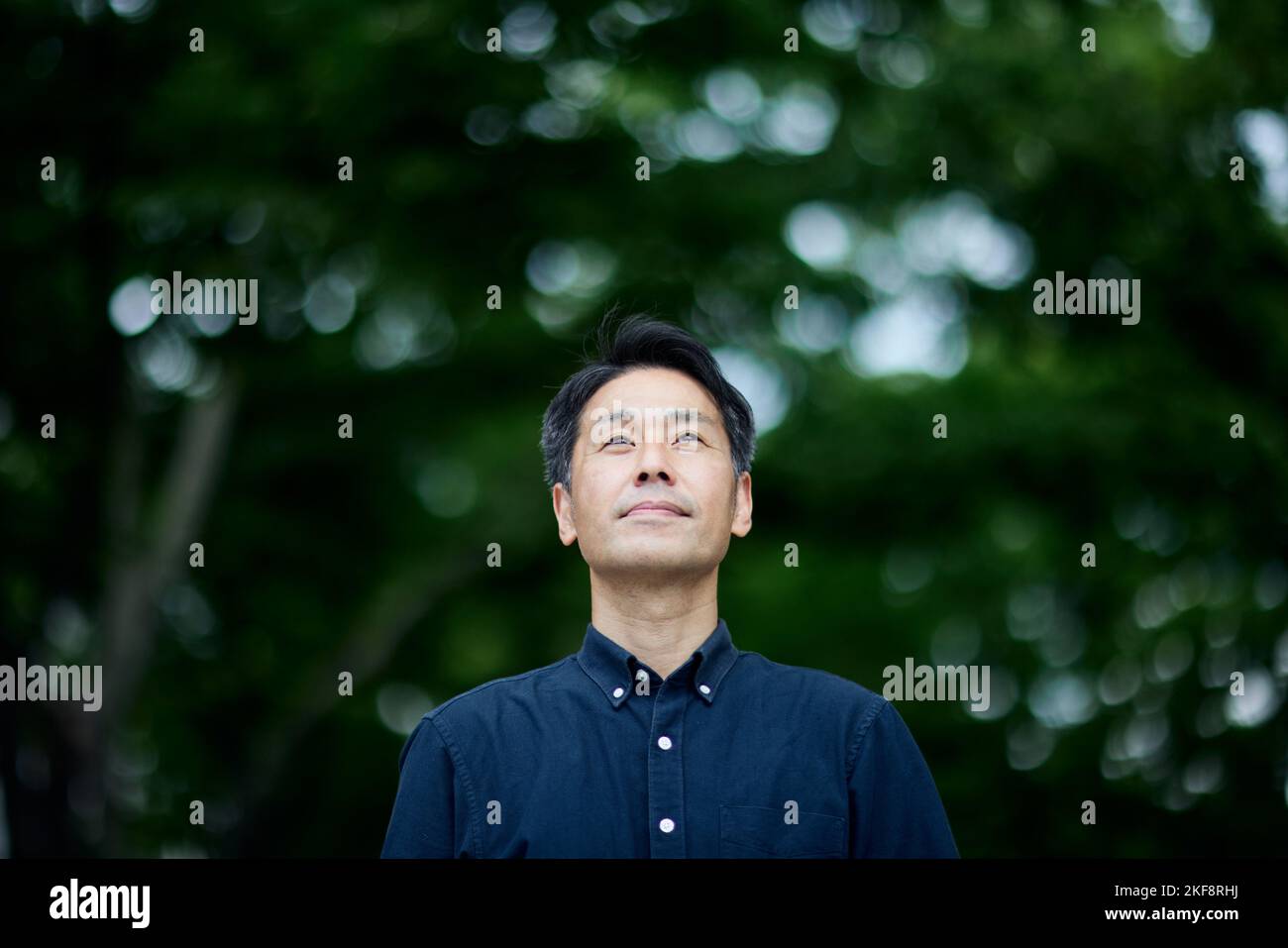 Japanese man portrait Stock Photo - Alamy