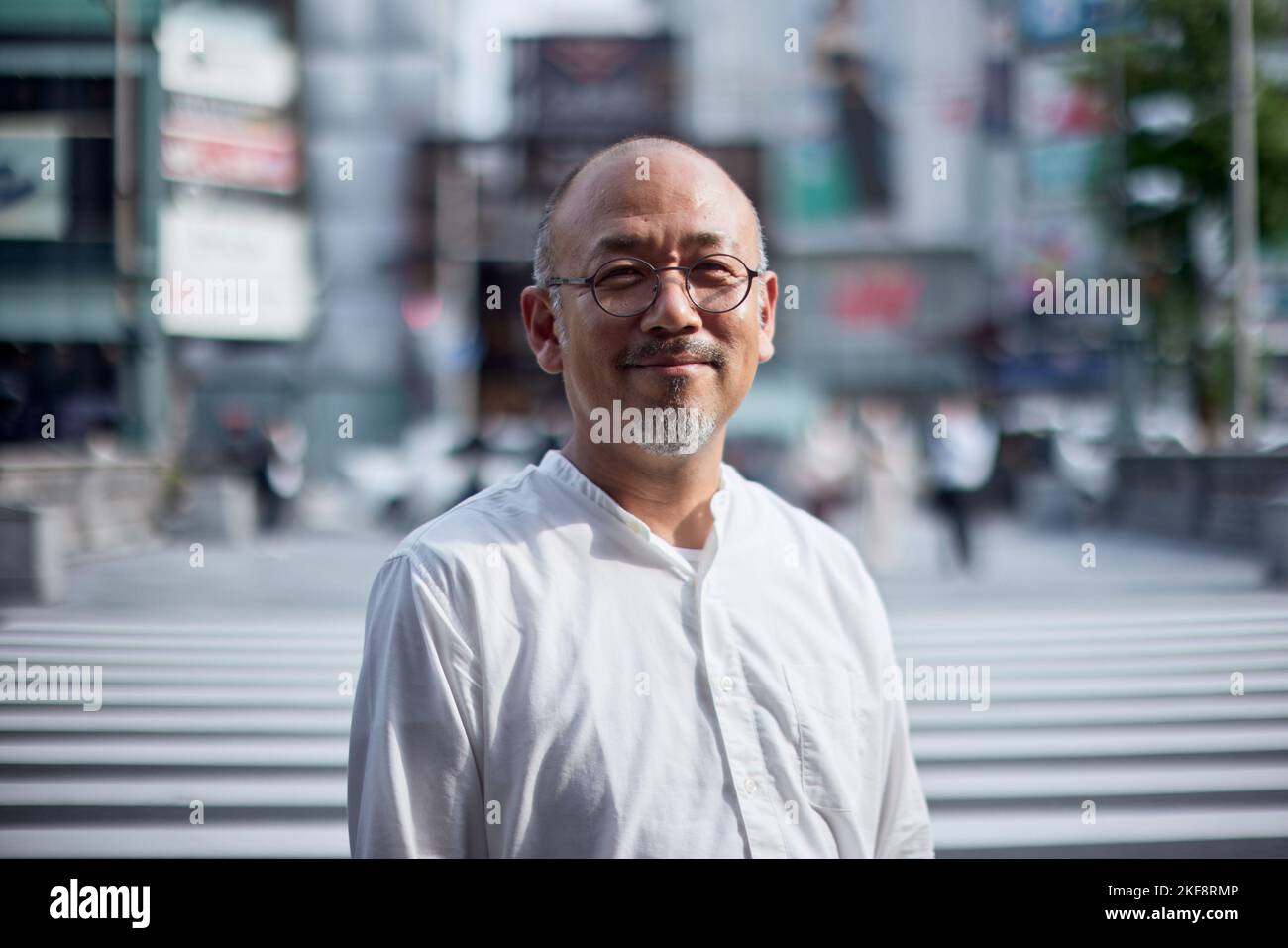 Japanese man portrait Stock Photo - Alamy